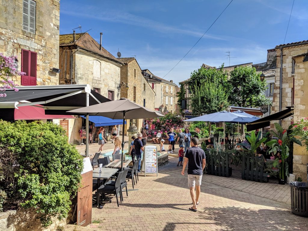 Why you should visit Bergerac in the South of France – ScribbleStu